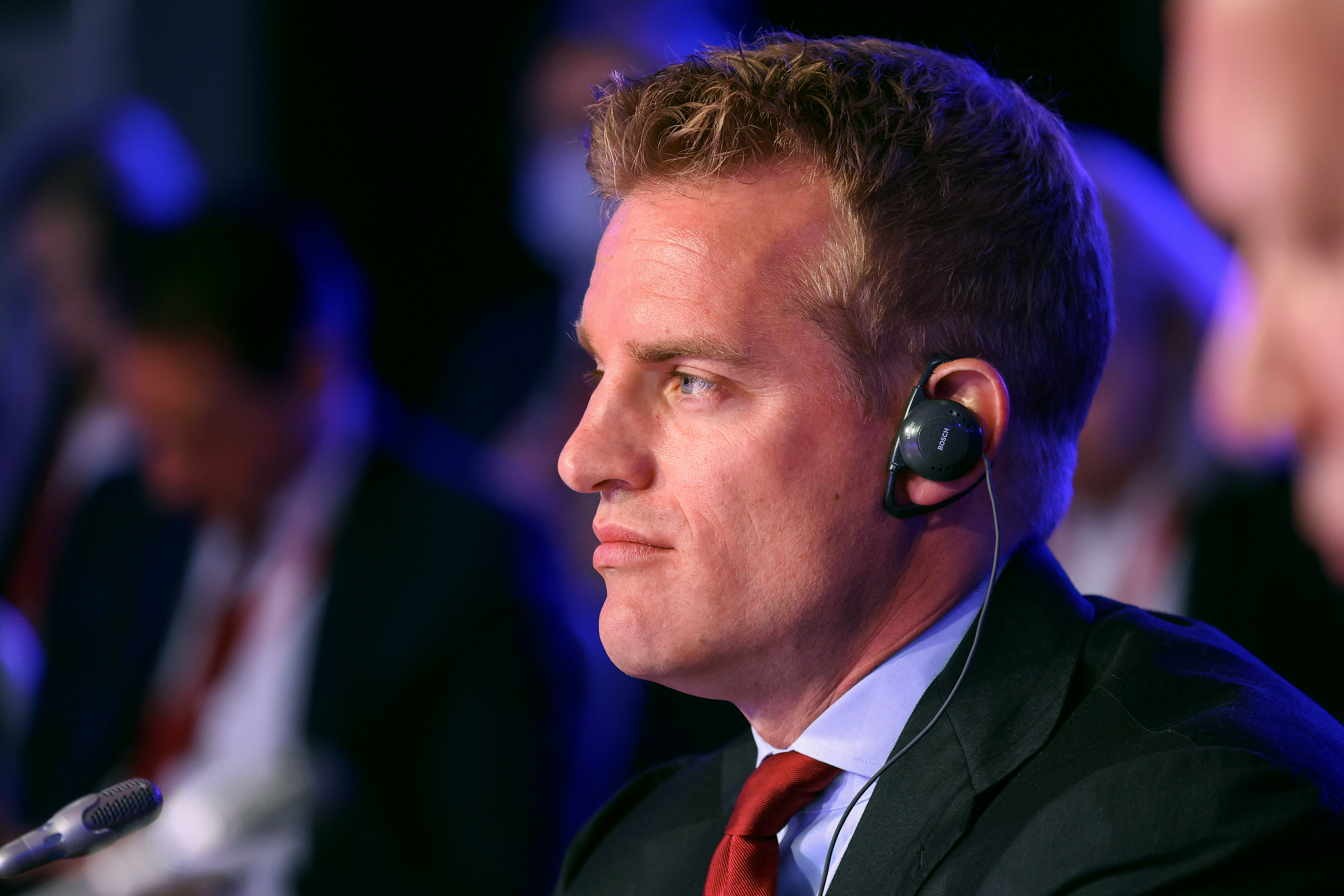 DWS trennt sich von leitenden Mitarbeitern in US-Bondsparte - Bloomberg