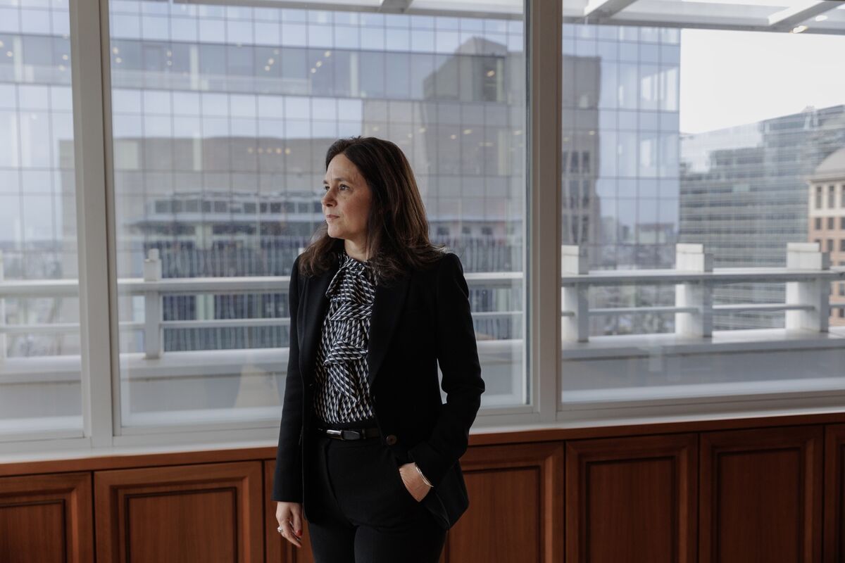 Logan Ushers in New Era of Debate on Fed’s Key Policy Tool - Bloomberg