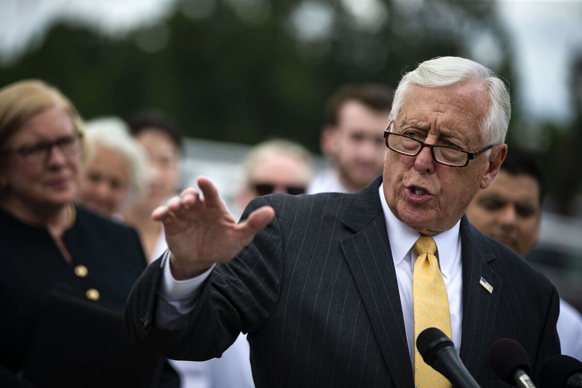 Hoyer Says Democrats Need to ‘Fix Government’ If They Win House - Bloomberg