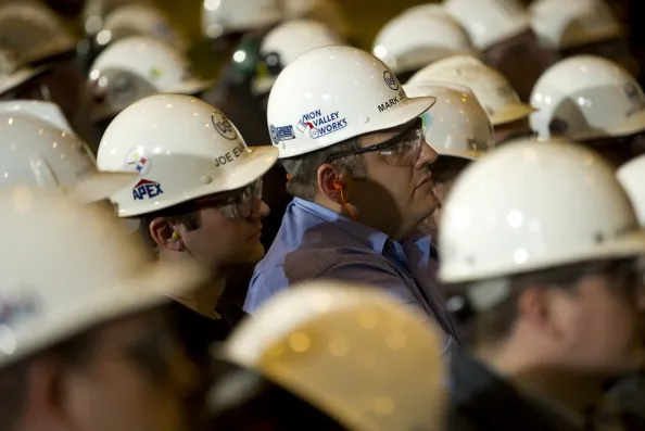 Great Job Growth. Now Where’s That Raise? - Bloomberg