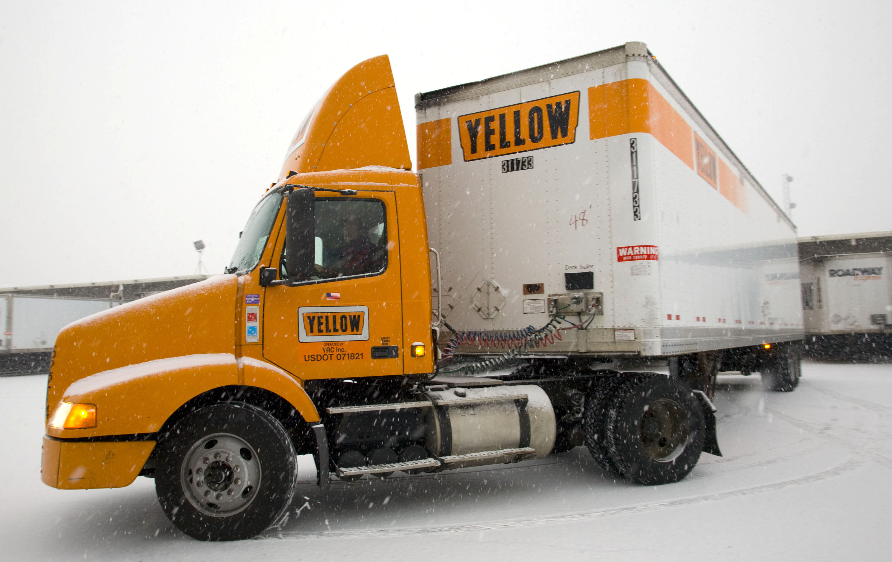 Yellow Gest $142.5 Million Bankruptcy Loan From Apollo - Bloomberg