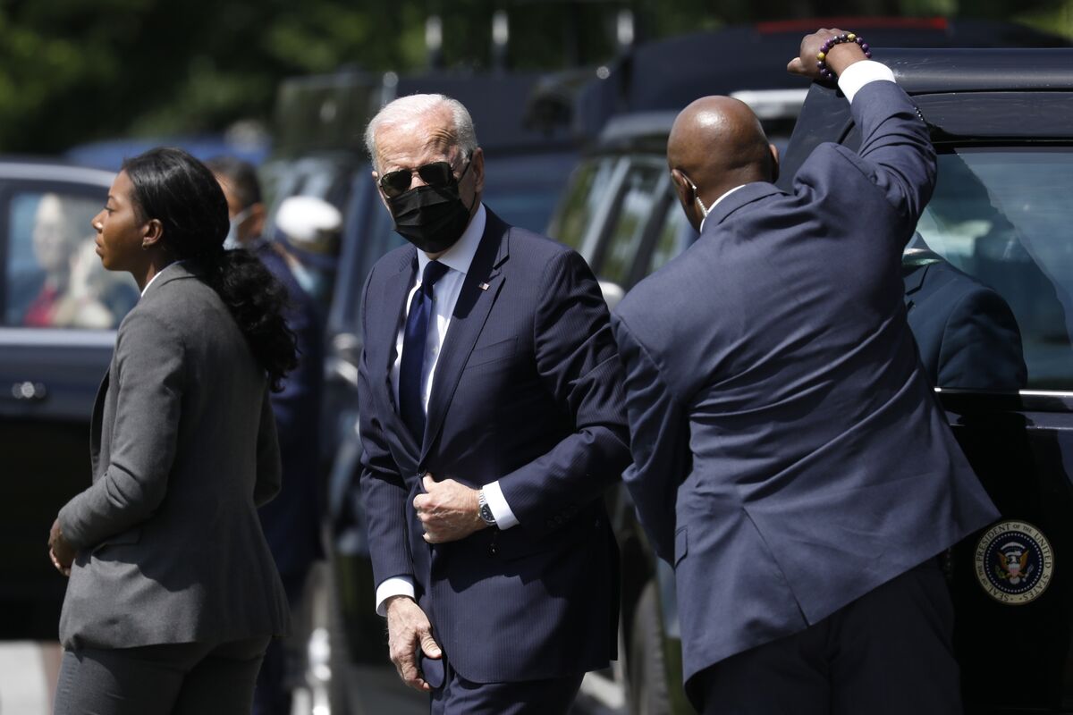 White House Orders Staff to Wear Masks Indoors as Delta Covid Variant ...