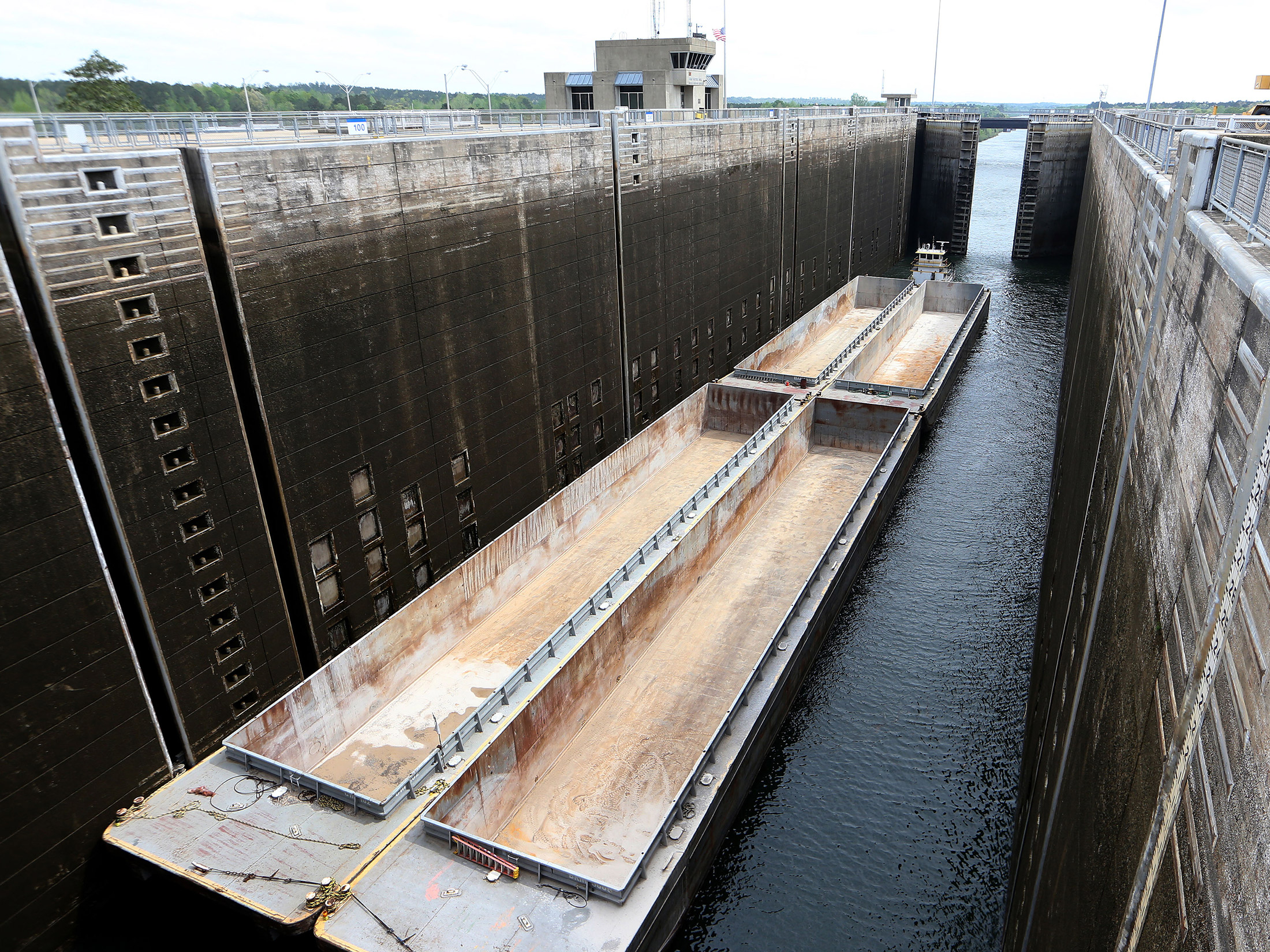 Aging U.S. River Locks Could Crimp Trade - Bloomberg
