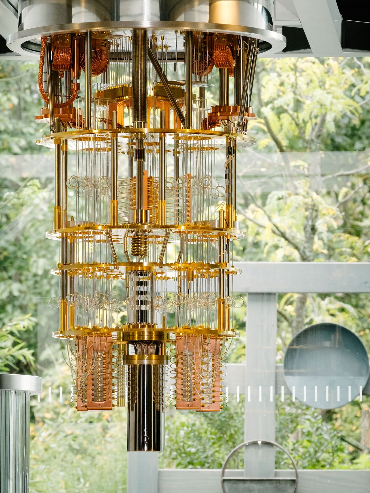 IBM Ups Pressure on Rivals With Quantum Computer Prototype - Bloomberg