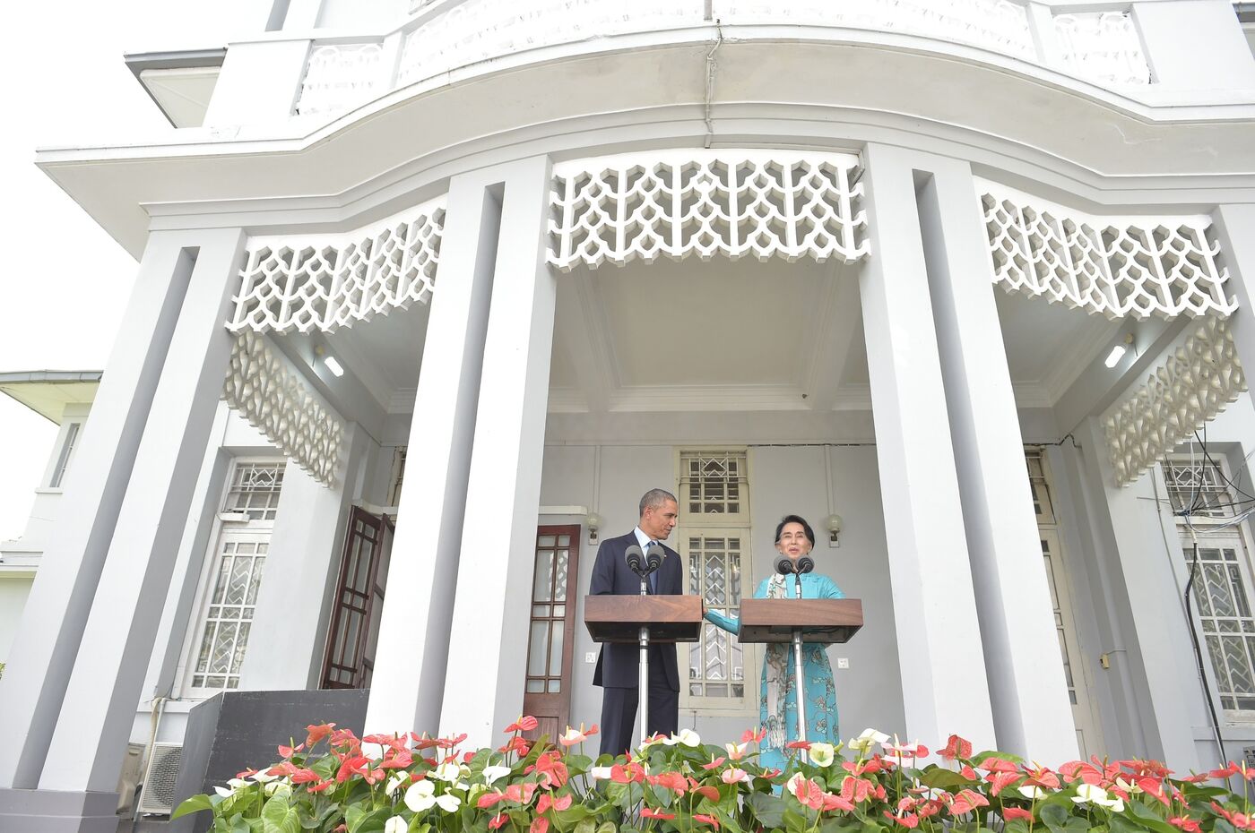 Myanmar Sets Auction of Aung San Suu Kyi’s Iconic Home for $90 Million ...