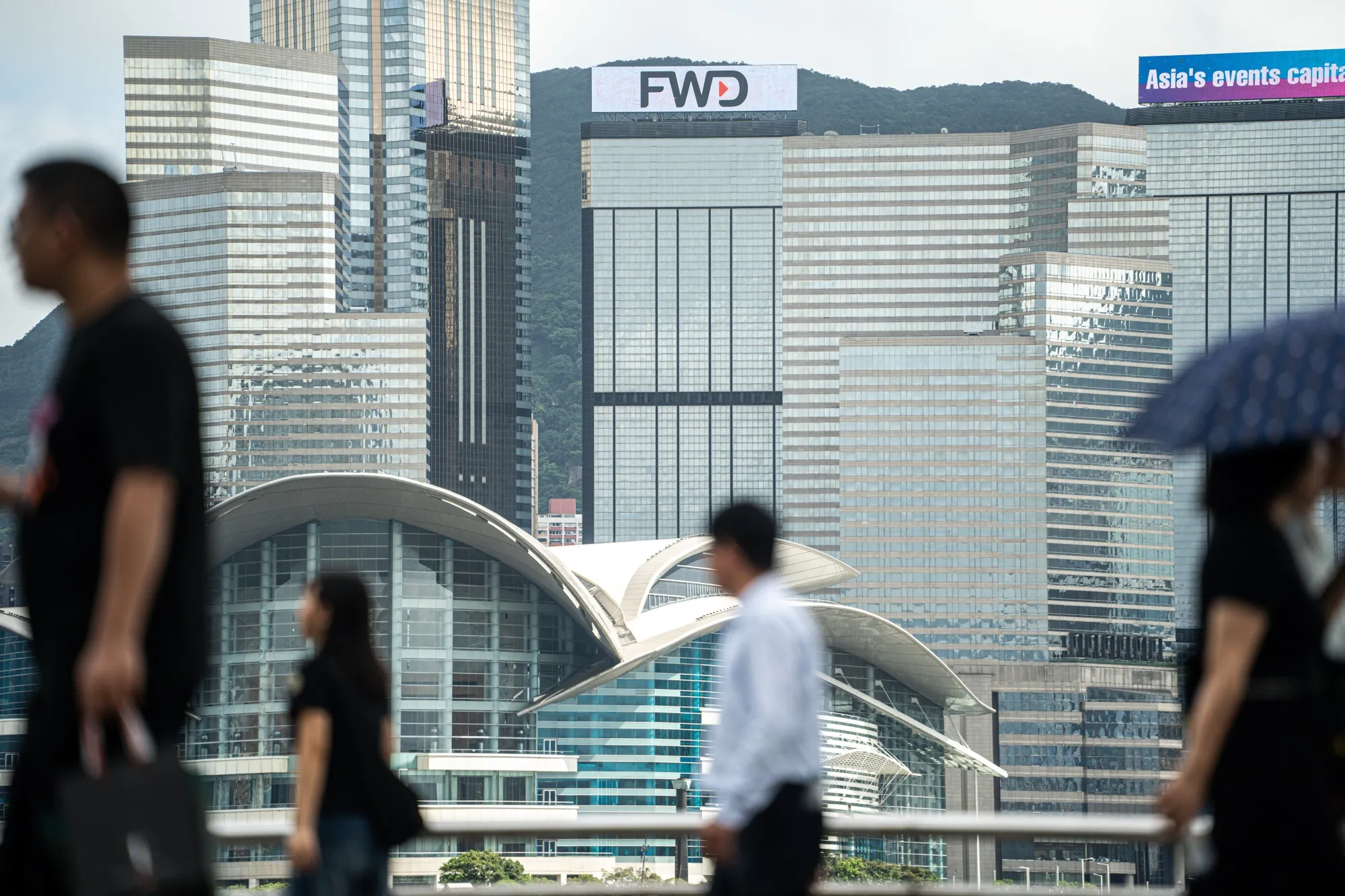 Richard Li’s FWD Group Seeks $442 Million in Hong Kong IPO - Bloomberg