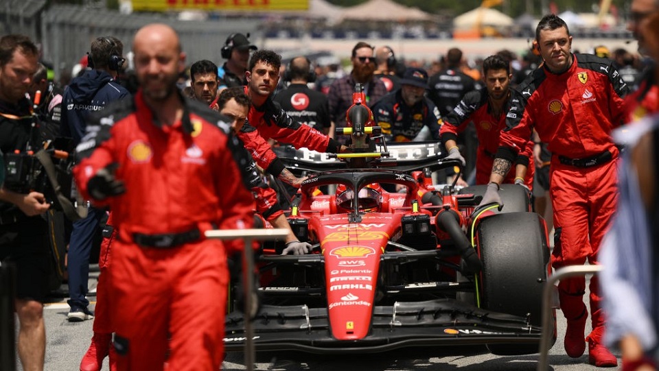 Watch Ferrari CEO Says Racing Will Remain in Company 'DNA' - Bloomberg