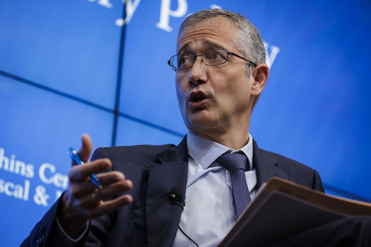 ECB’s De Cos Says ‘There Is Some Time Left’ for Rate Cuts - Bloomberg