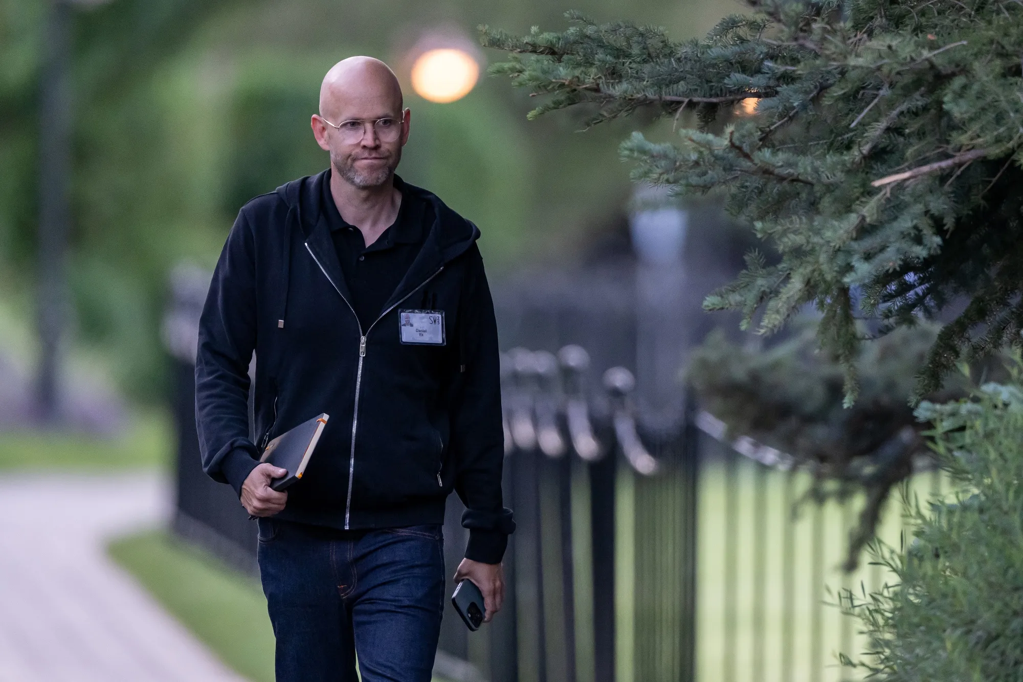 Spotify Names Co-CEOs as Daniel Ek Transitions to Chairman - Bloomberg