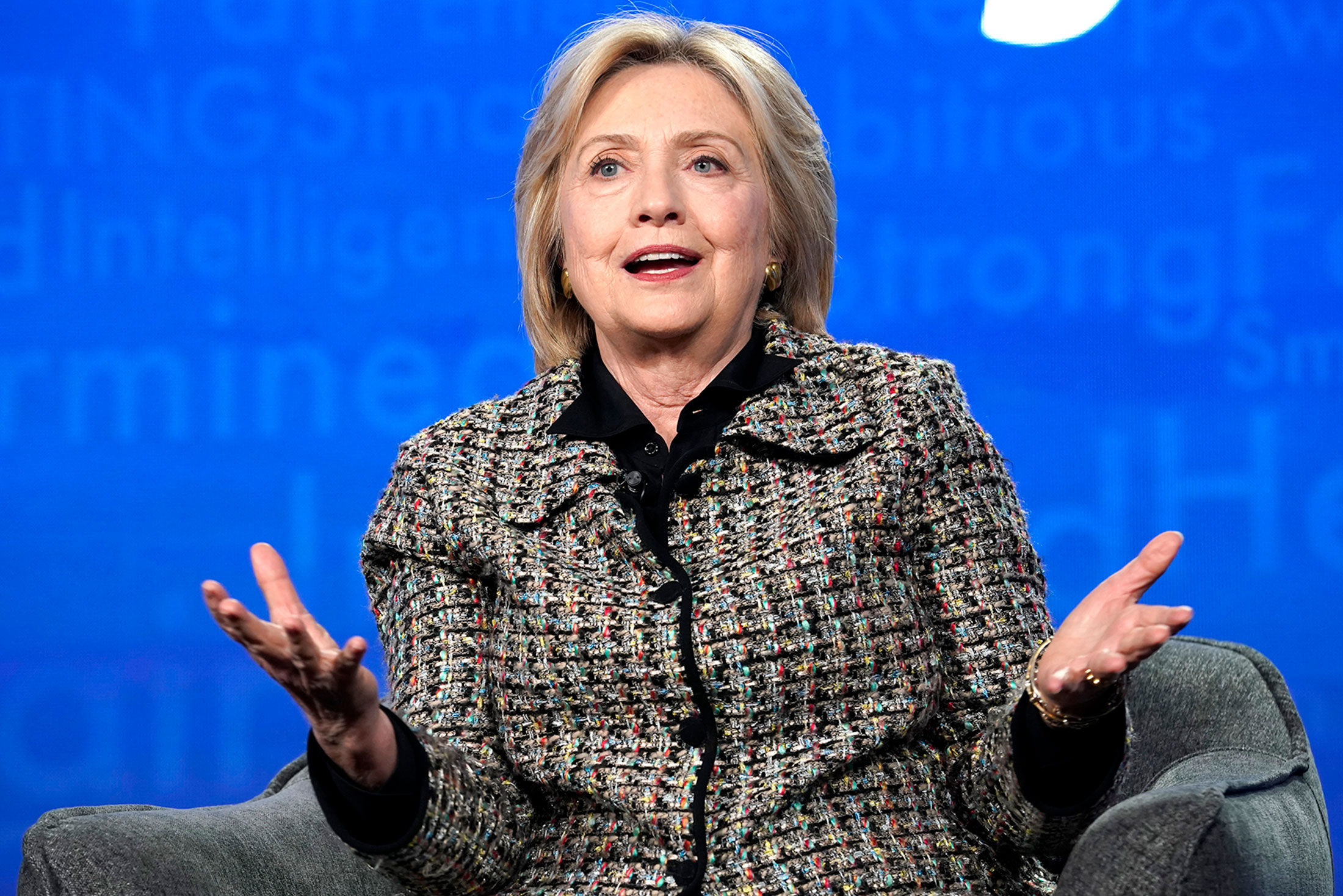 Bernie Fans Slam Hillary Clinton for Saying ‘Nobody Likes Him’ - Bloomberg