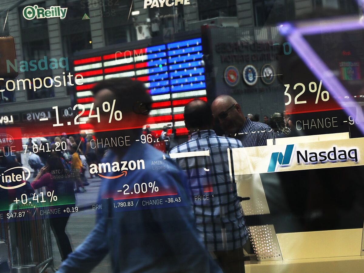 Nasdaq 100 Futures Tumble as U.S. Tech Selloff Set to Resume - Bloomberg