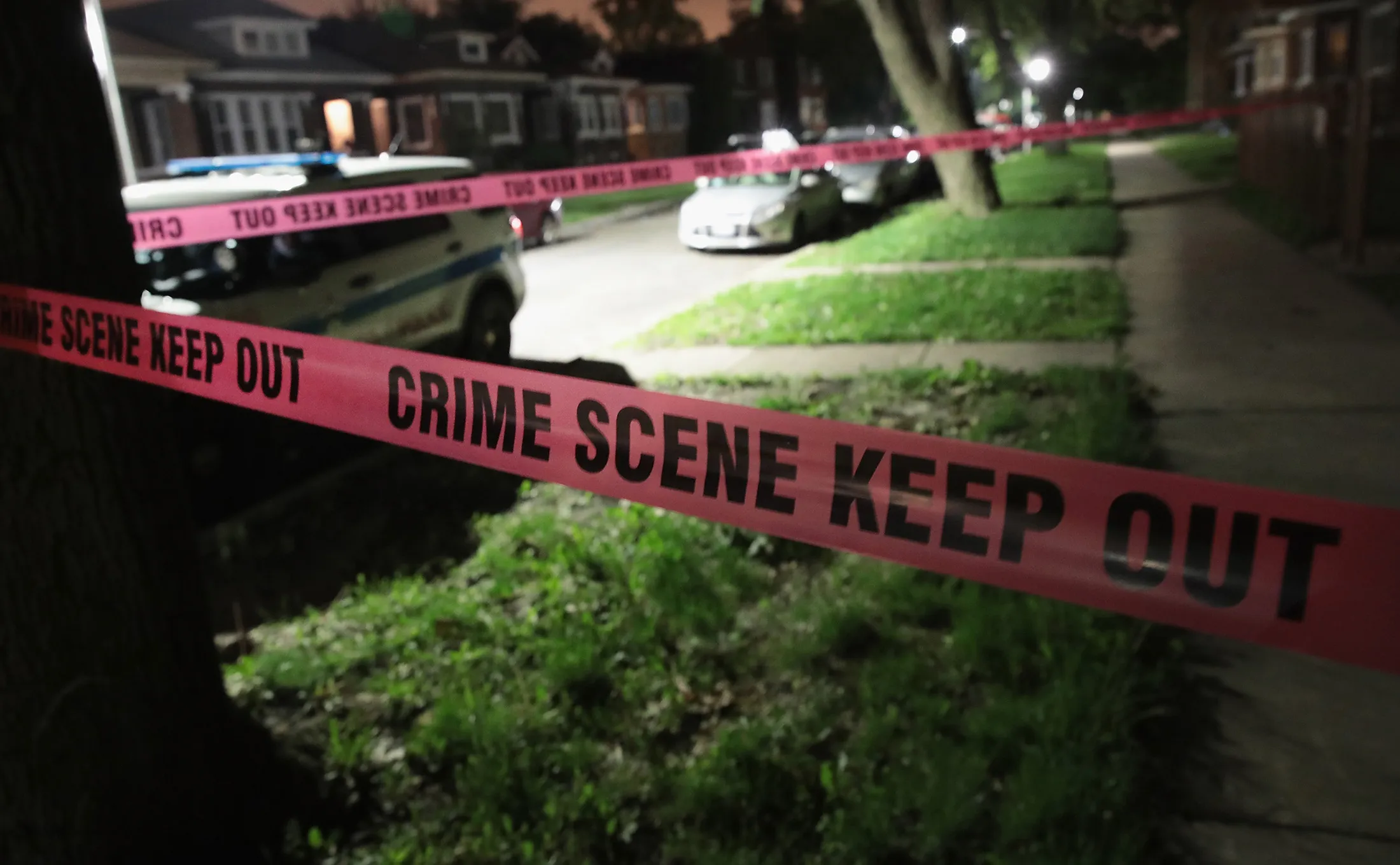 Ken Griffin Gives Chicago Cops $10 Million to Fight Gun Violence ...