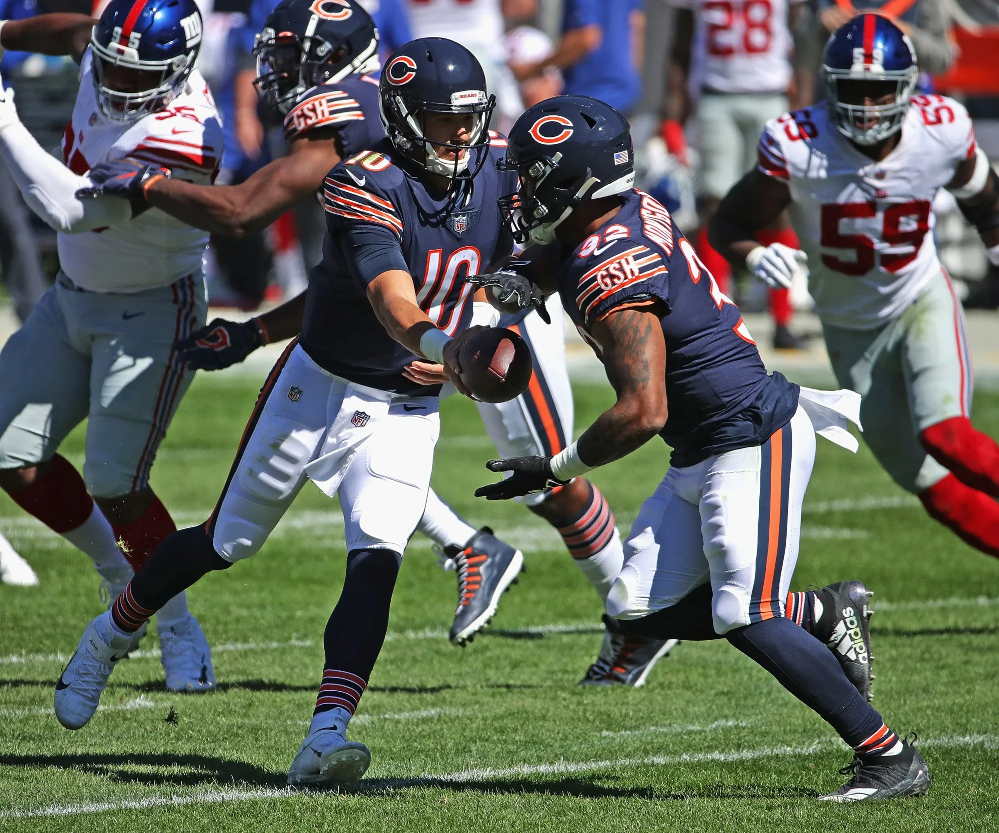 Fox Is Poised to Spend up to $2 Billion to Keep Sunday Football - Bloomberg