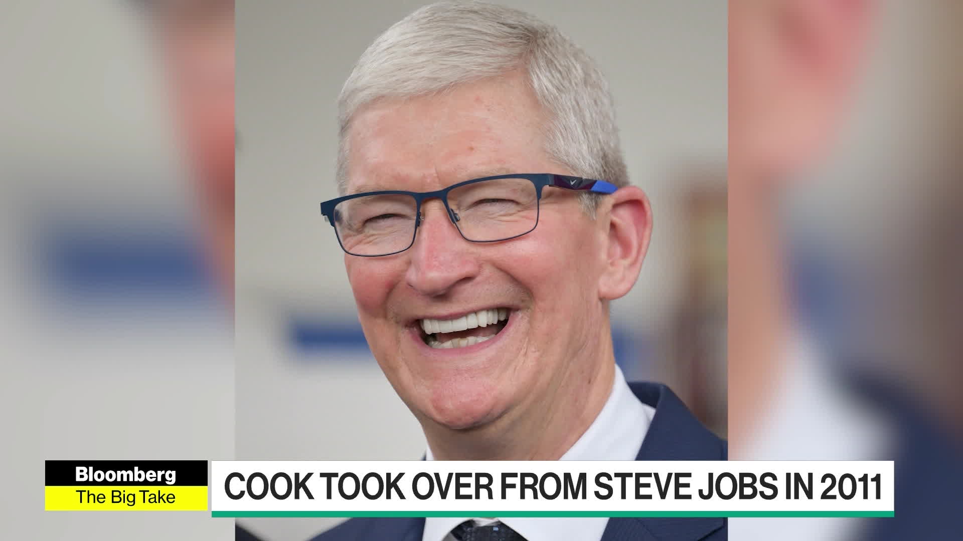 Watch The Apple Insiders in the Running to Succeed Cook - Bloomberg