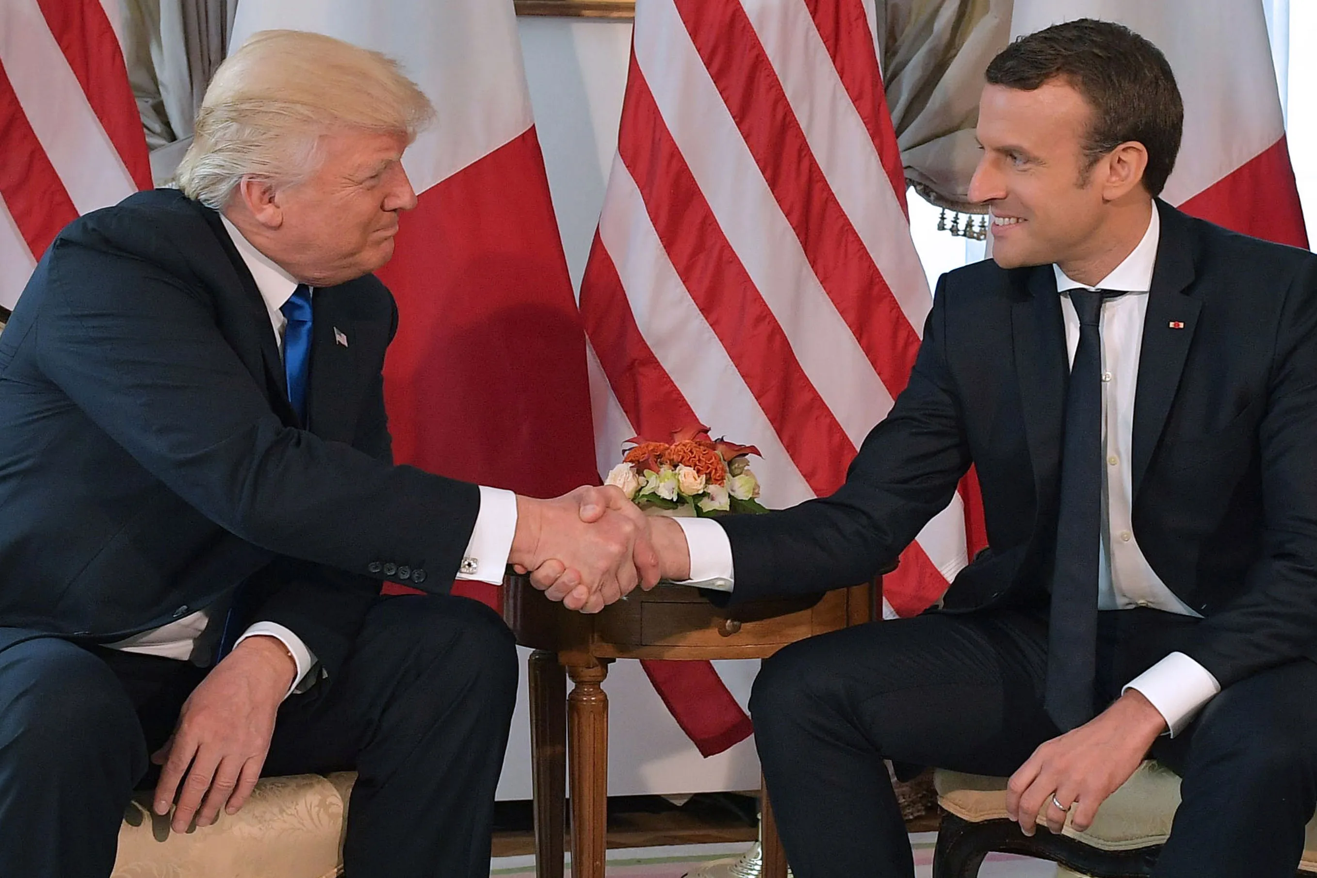 The Moment Emmanuel Macron Gave Up on Donald Trump - Bloomberg