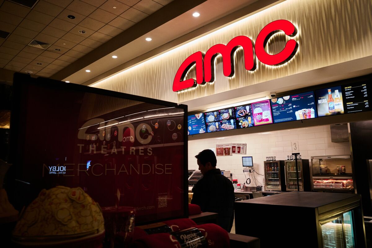 AMC Plans to Close More Theaters in Underperforming Locations - Bloomberg