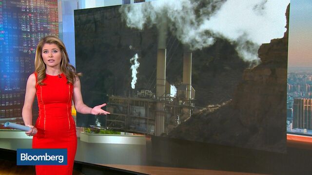 Coal's Latest Woe: Even a Clean Coal Plant Won't Burn It - Bloomberg