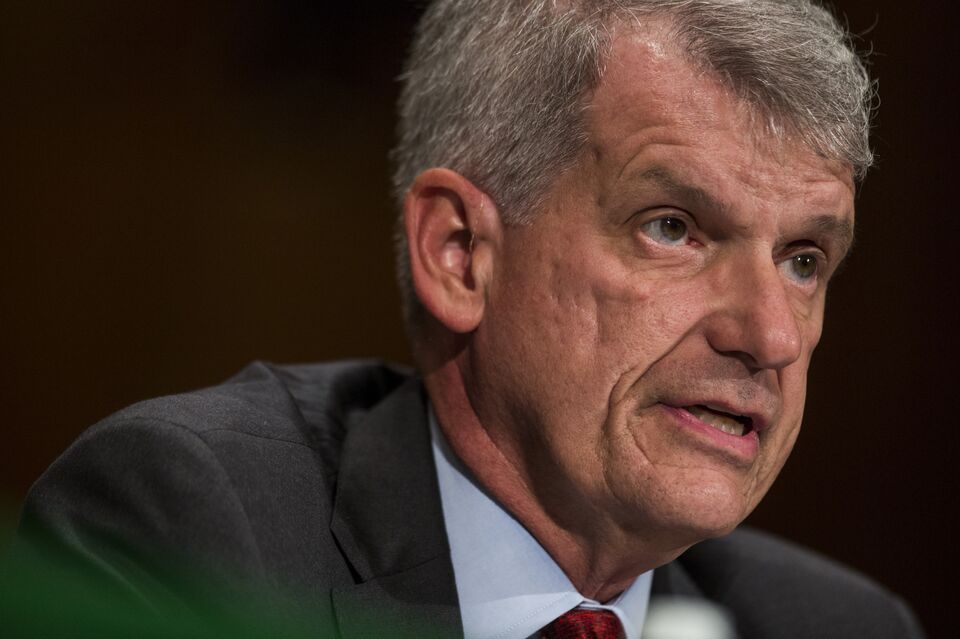 Wells Fargo CEO Says He’s Prepared to Stay Until He’s 65