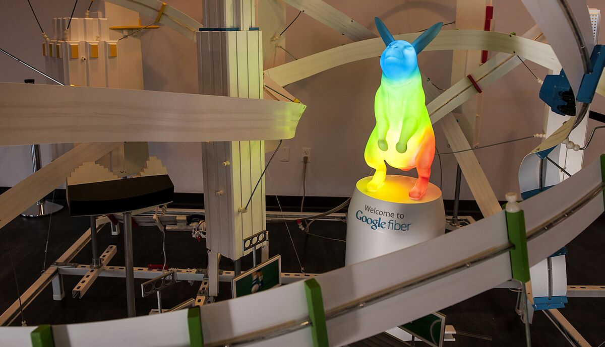 Google Plots Cheaper Wireless Future to Expand Fiber Project - Bloomberg