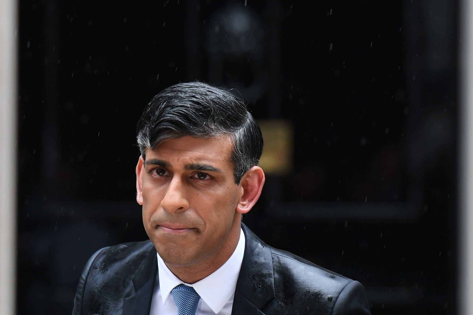 UK Election: Outgoing Tory MP Mark Logan Backs Labour in Campaign Blow ...