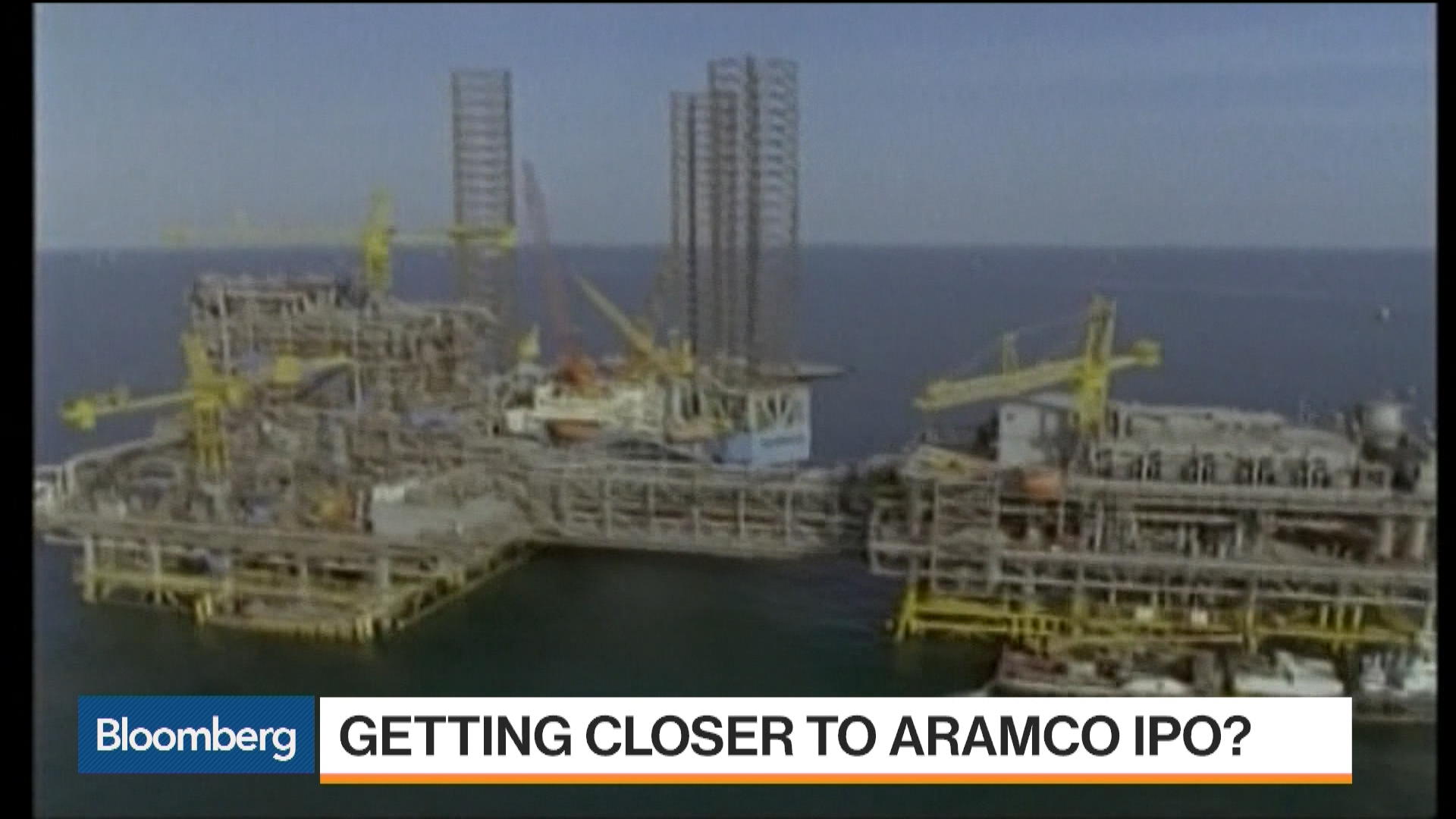 Saudi Arabia Poised to Choose Aramco IPO Advisor