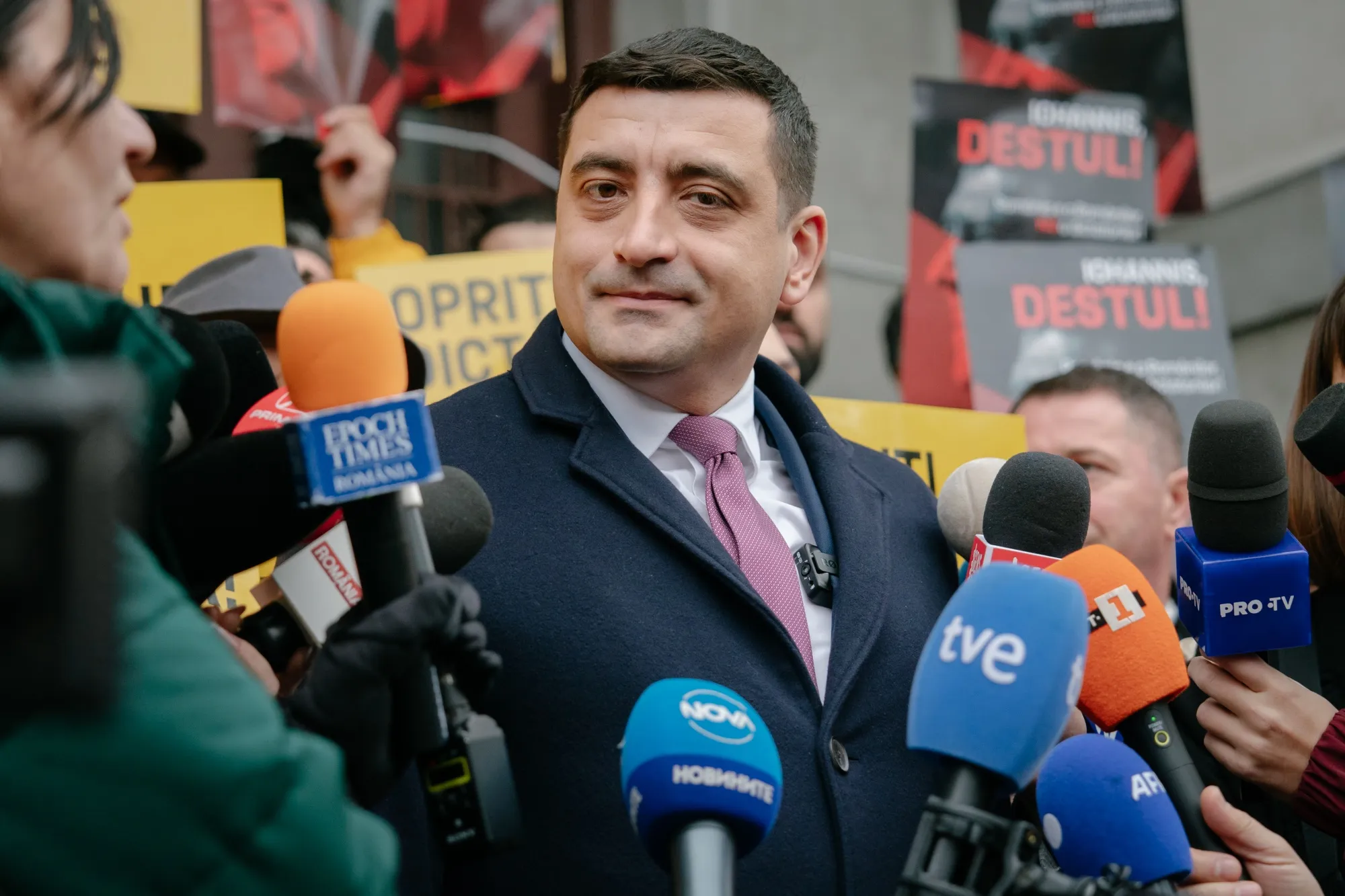 Romania Election: Far-Right Party Leader Simion Files Presidential Bid ...