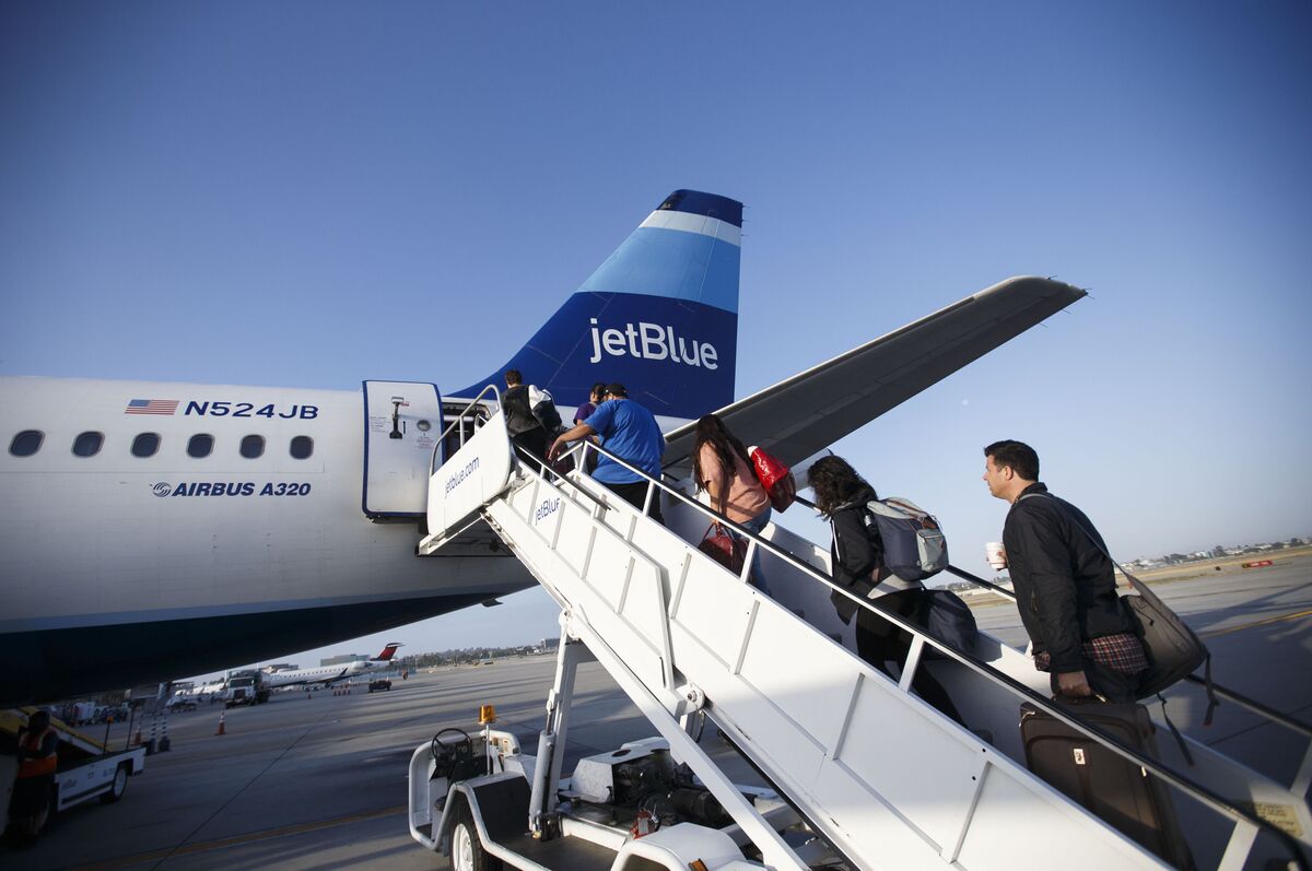 JetBlue (JBLU) Sees Revenue Challenges After Growth Plan Was Stymied ...
