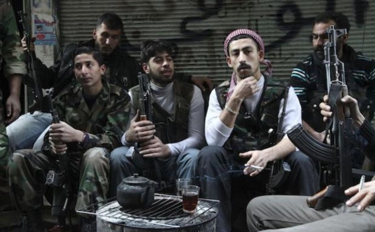 Tea Time in Syria - Bloomberg