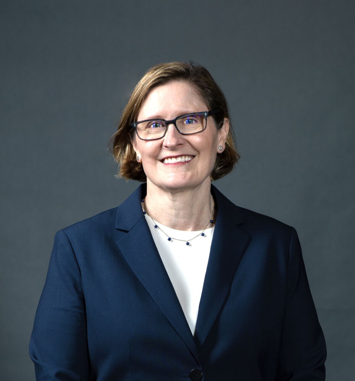 Philadelphia Fed Names Chicago Fed’s Anna Paulson as President - Bloomberg