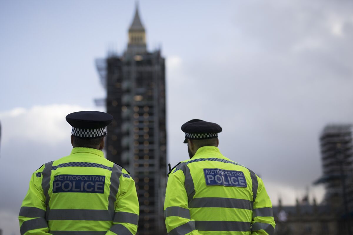 Patel to Make Stop and Search Easier for Police in England - Bloomberg