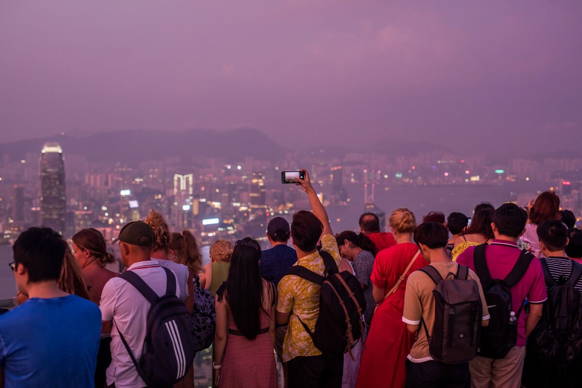 Hong Kong Announces $255 Million in Economic Support Measures - Bloomberg