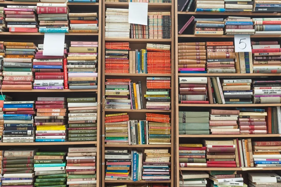 200 Years of Books Prove That City-Living Changes Our Psychology ...