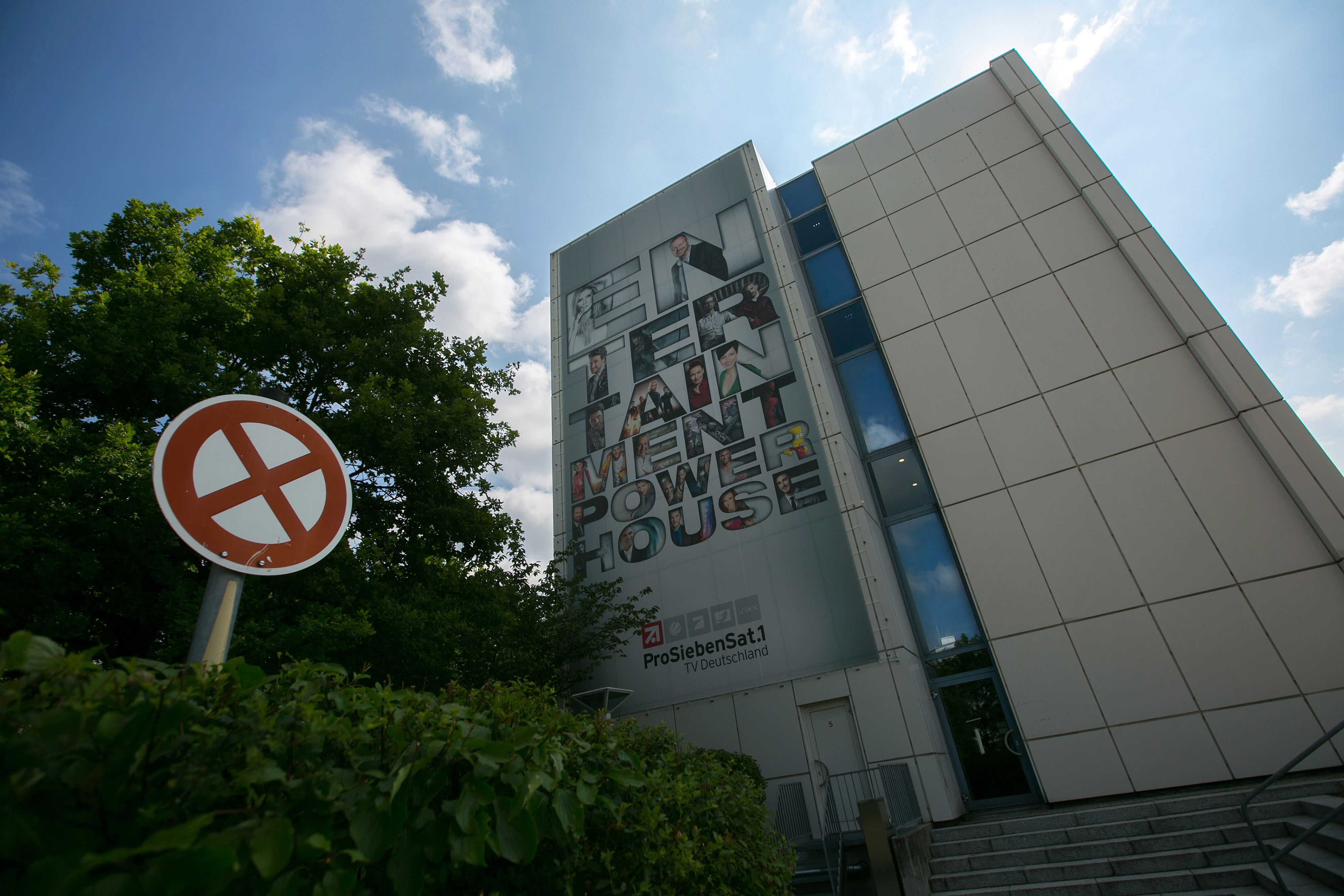 German TV Company Hunts for Programmers to Help It Fight Netflix ...
