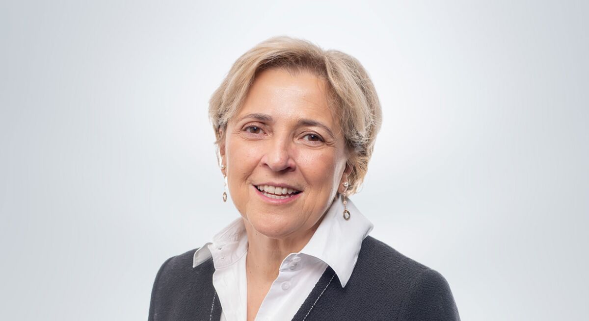 Standard Chartered Names Former Absa Boss Maria Ramos as Chair - Bloomberg