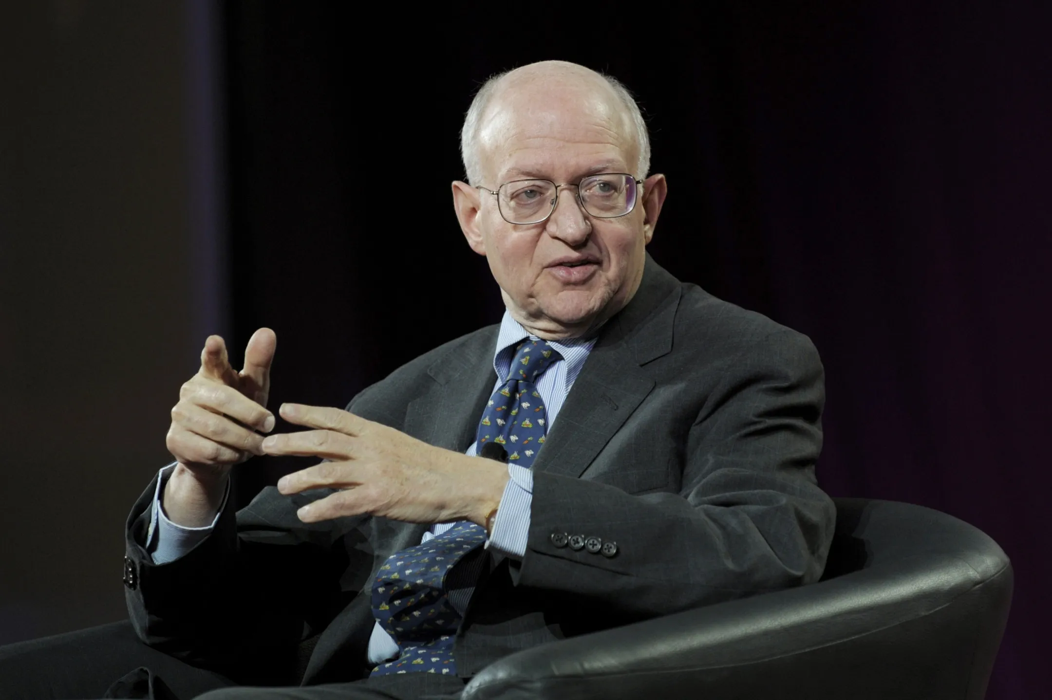 Martin Feldstein Dies at 79; Former CEA Chairman Advised Reagan - Bloomberg