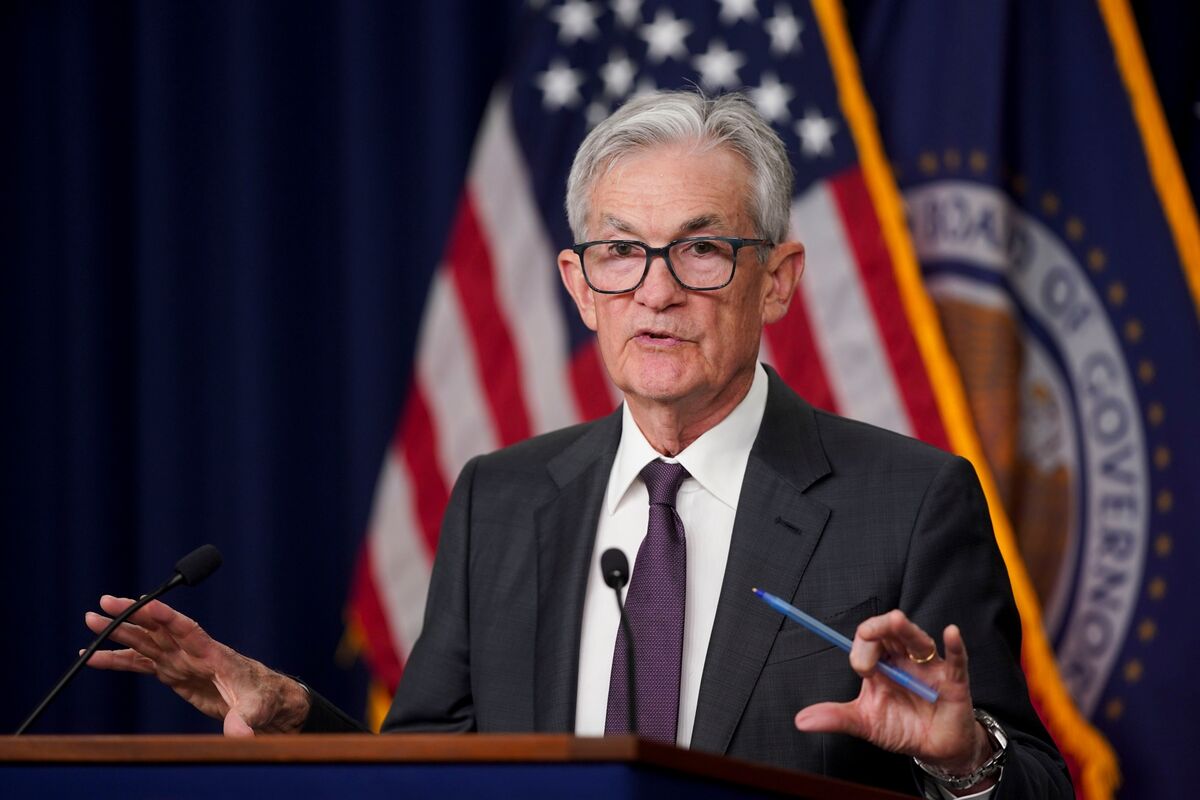 Powell, Fed Set to Hold Rates, Update US Jobs, Inflation Forecast ...