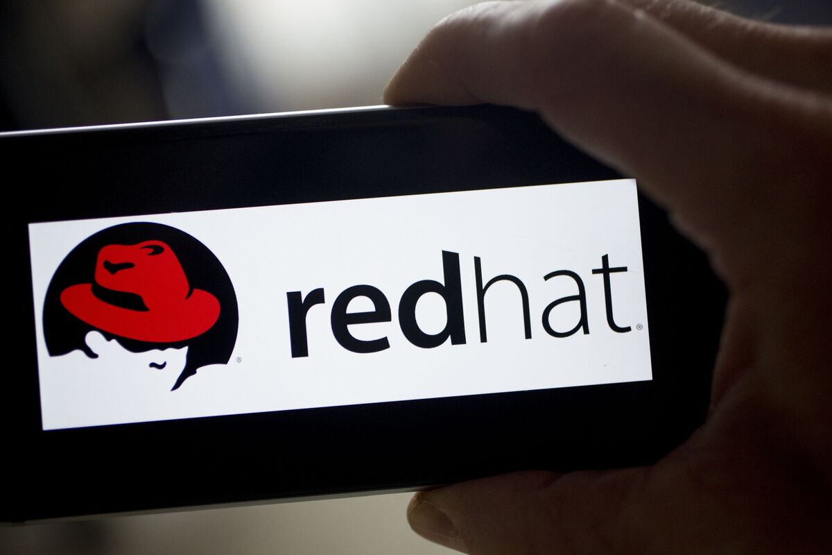 IBM Acquisition of Red Hat Has $975 Million Termination Fee - Bloomberg