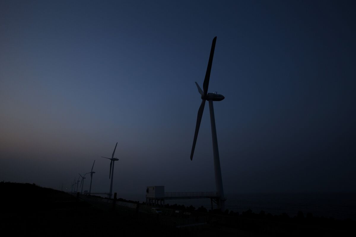 NY Offshore Wind Projects Stall Over Lack of Turbine - Bloomberg