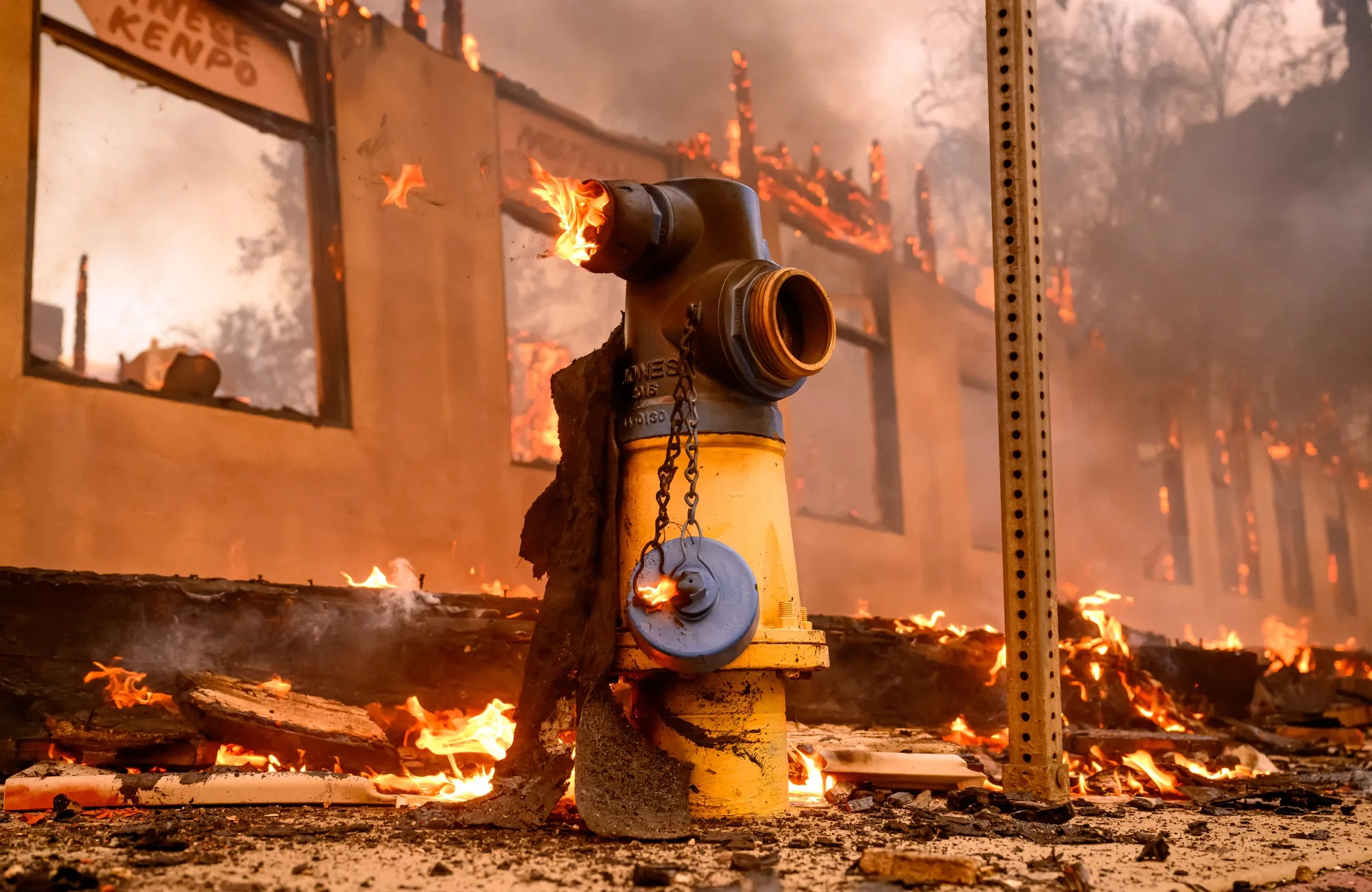 LA Wildfires: California's Newsom Orders Fire Hydrant Investigation ...