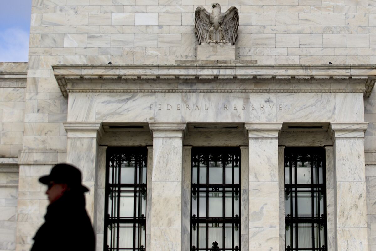 Fed Moves to Drop Some Prior Demands on Banks to Fix Flaws - Bloomberg