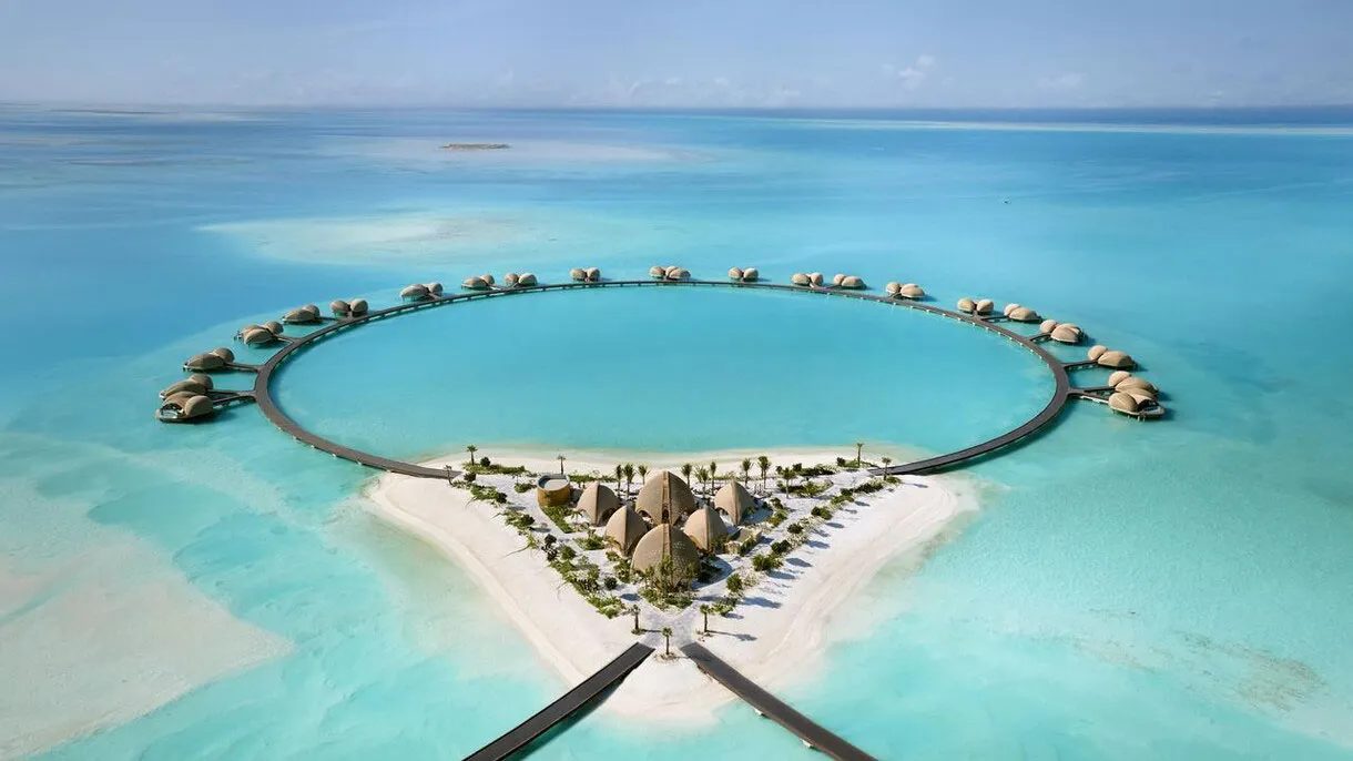 $5,300-a-Night Hotel Showcases Saudi Push to Become Tourism Hub - Bloomberg