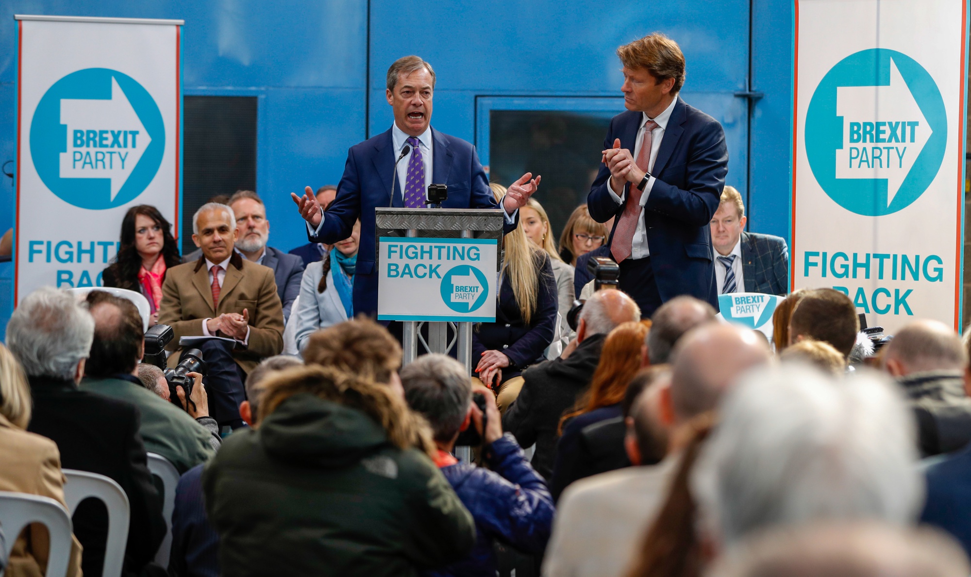 Brexit Party Has More Support Than Britain's Main Parties: Poll - Bloomberg