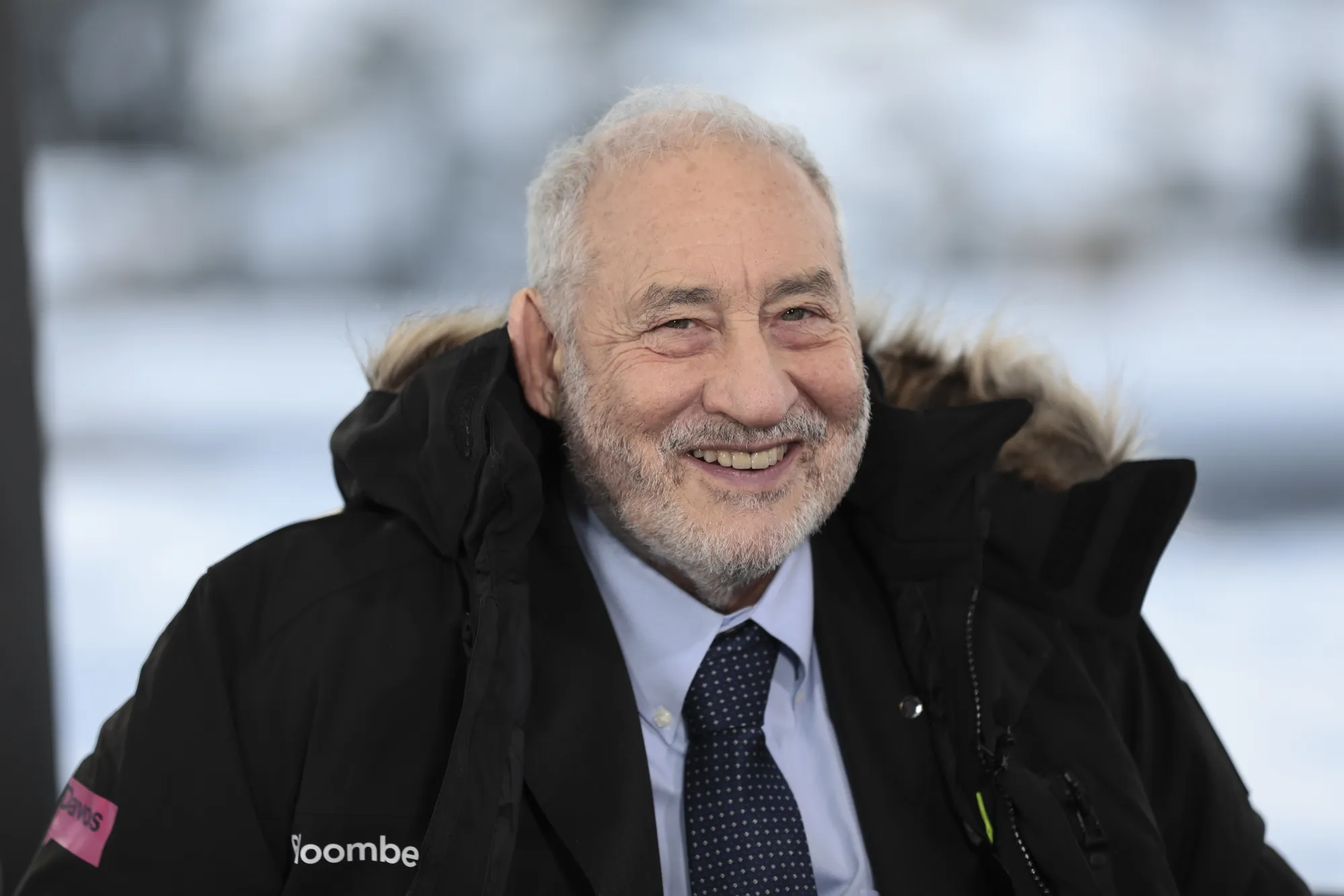 Stiglitz Sees ‘Significant Haircuts’ for Argentine Debt - Bloomberg