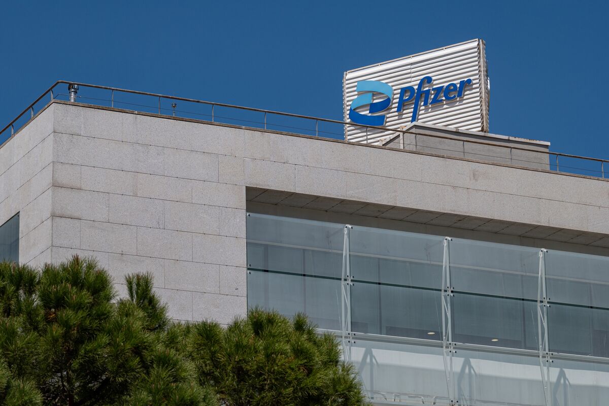 Pfizer Inks Up to $10.5 Billion Deal With China’s Innovent - Bloomberg