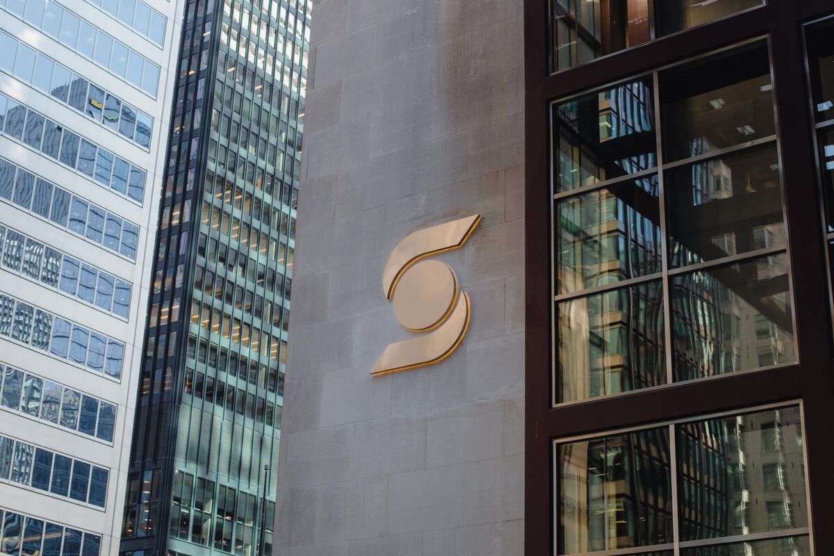 Scotiabank Beats Estimates on Wealth-Management Momentum - Bloomberg