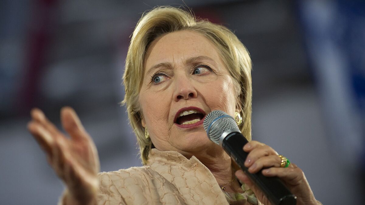 Clinton Allies Say They’re Ready for Rough Campaign After Trump Shakeup ...