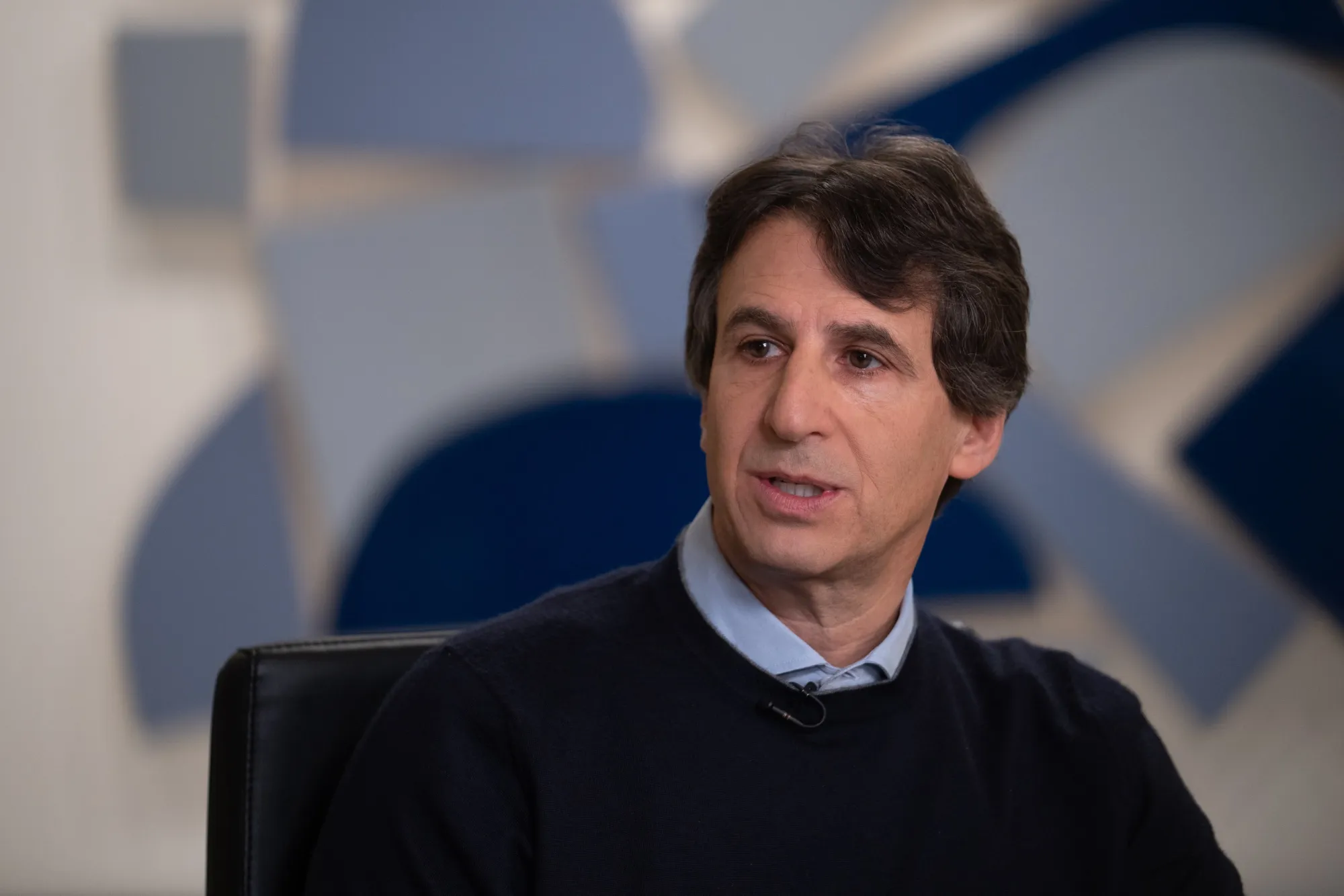 Apollo Delays Recruiting of Junior Staff After Bank Complaints - Bloomberg