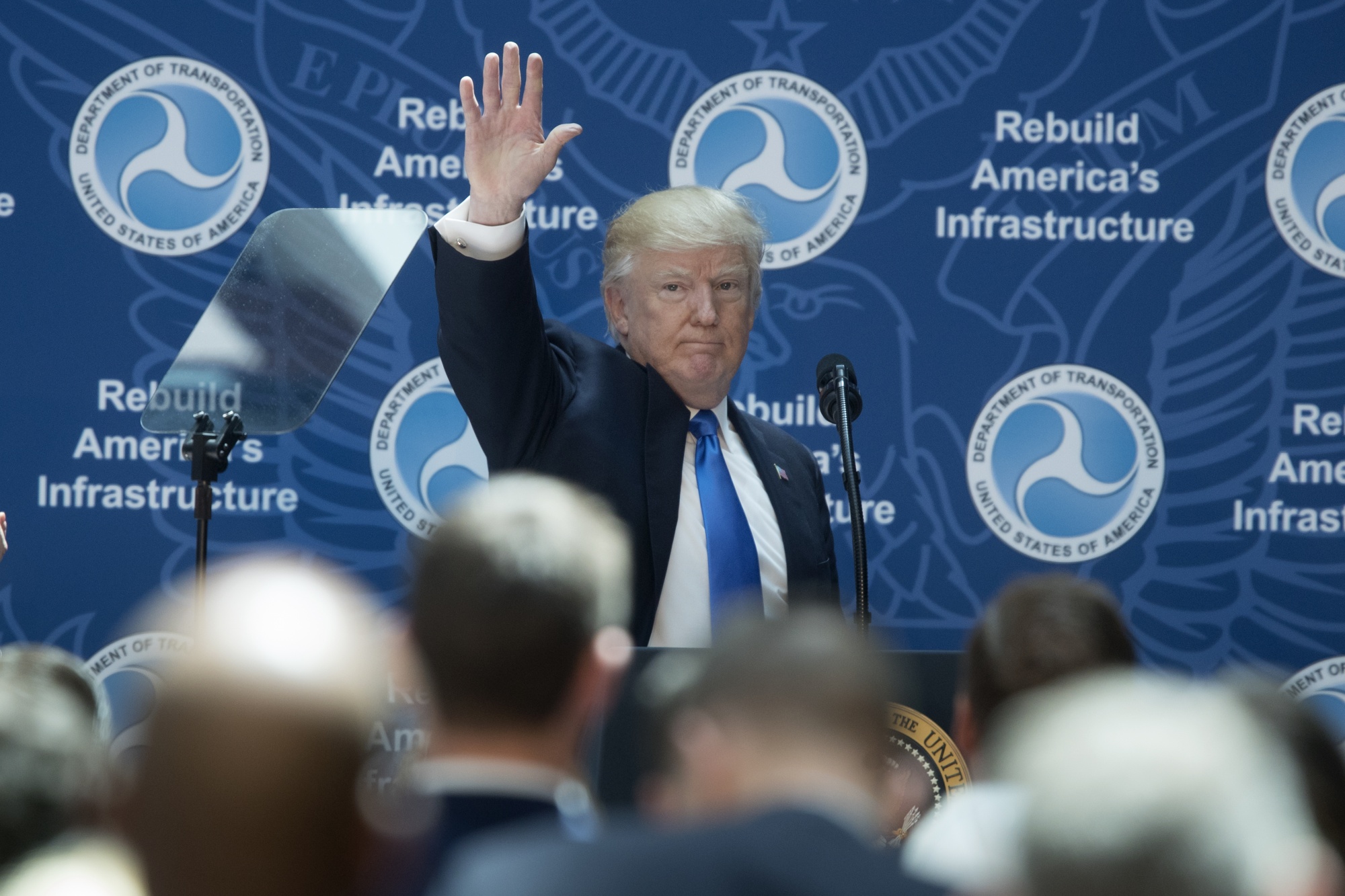 Donald Trump May Finally Get His Infrastructure Bill - Bloomberg