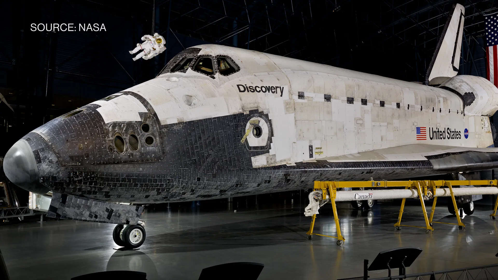 Watch $85 Million Allocated to Relocate Retired Space Shuttle - Bloomberg