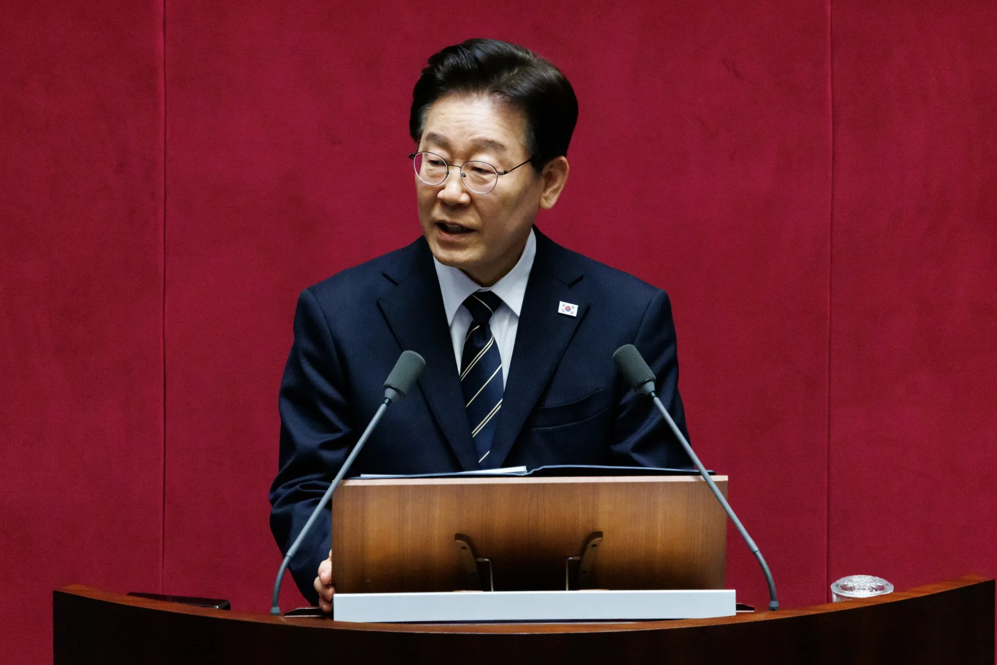 South Korea’s Left-Wing Wins Big in Nationwide Vote, Loses Seoul ...